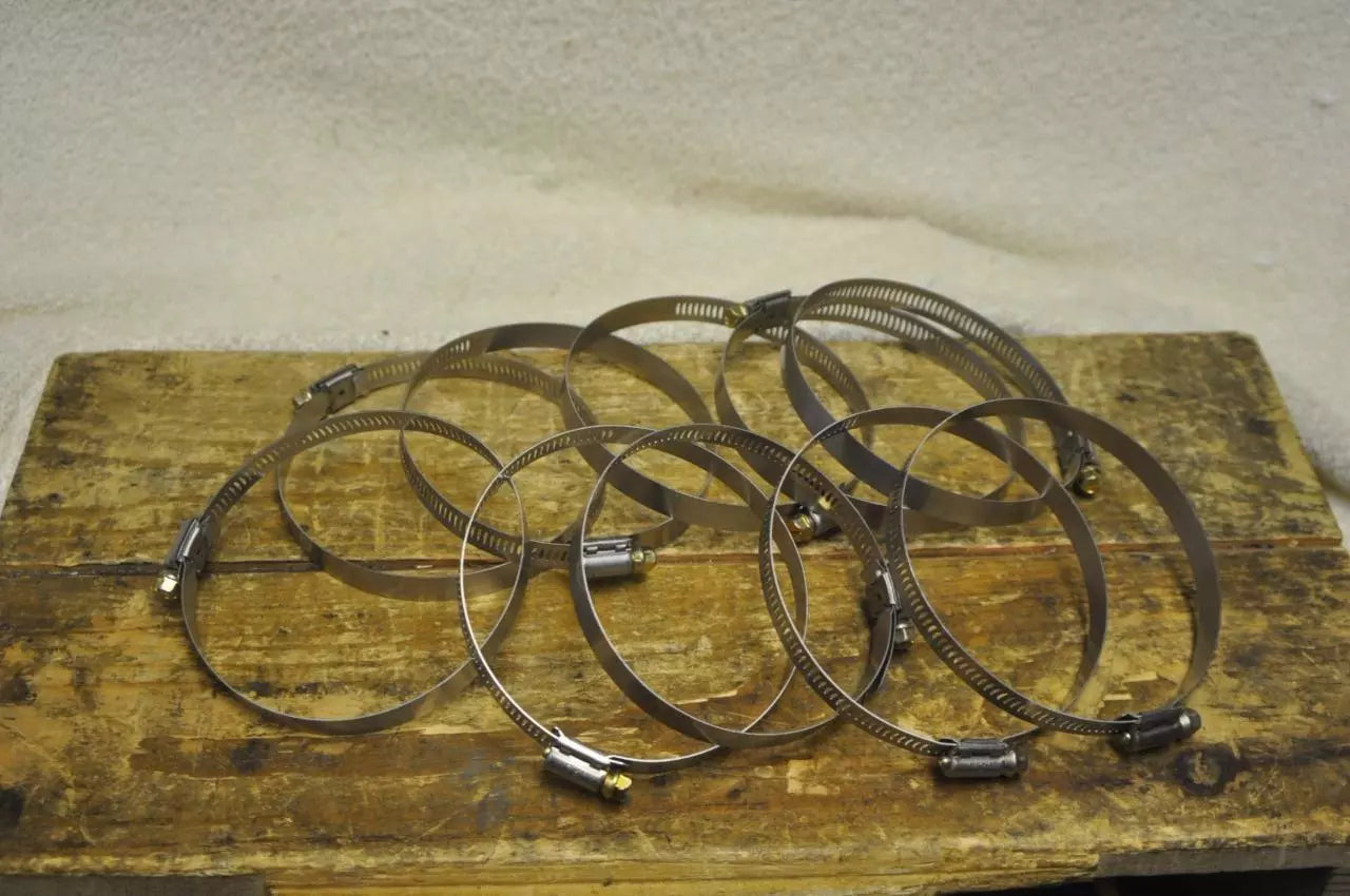 Premium Digital Multimeter with Capacitance and Frequency Measurement ...